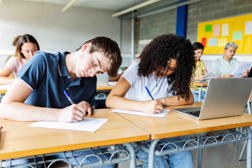 How to Use GCSE Past Papers | Atom Learning